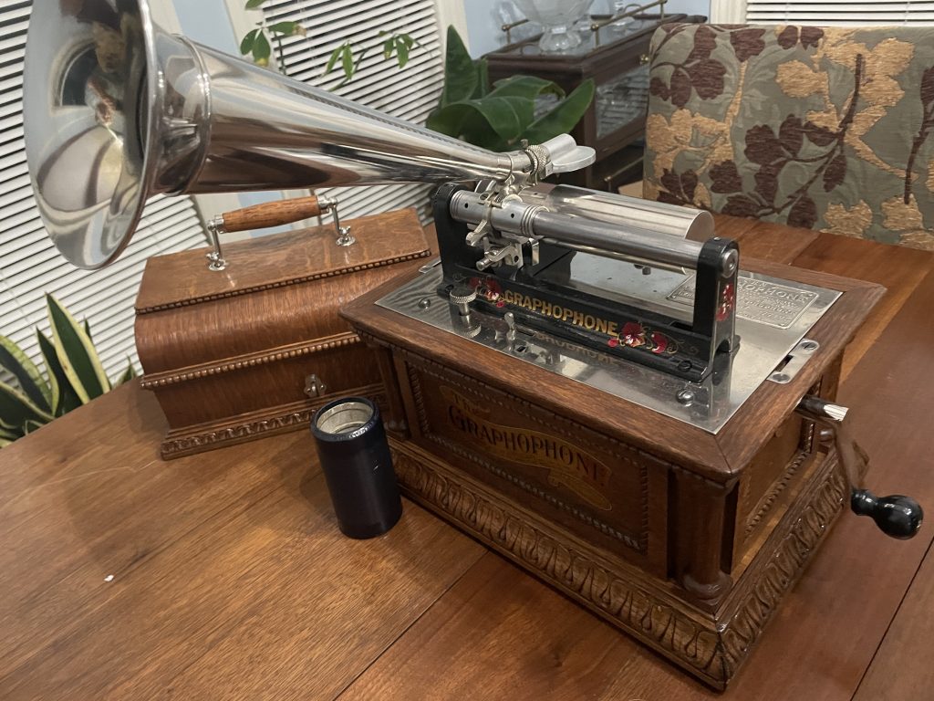 Columbia AO Cylinder Graphophone Phonograph – 4-4 Time