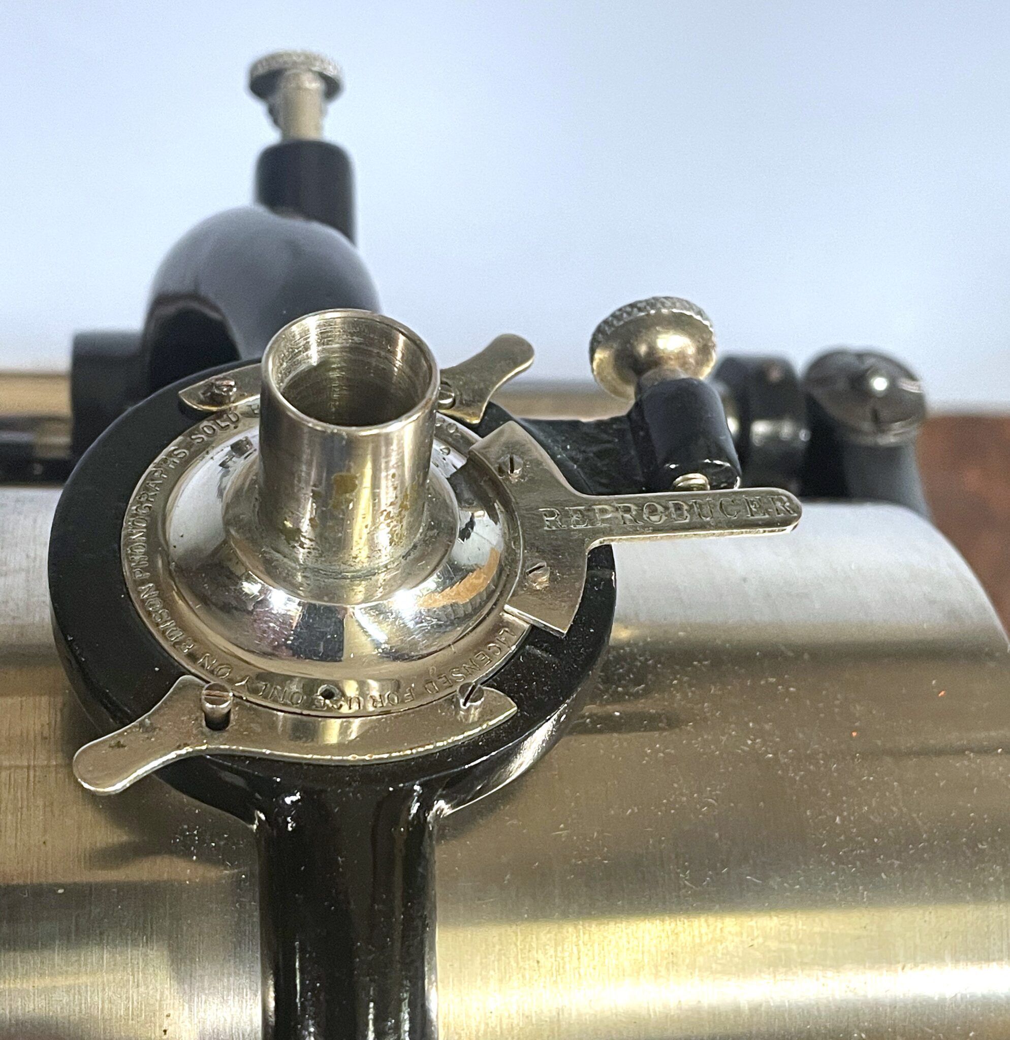 RARE… early model Edison Concert Phonograph – 4-4 Time