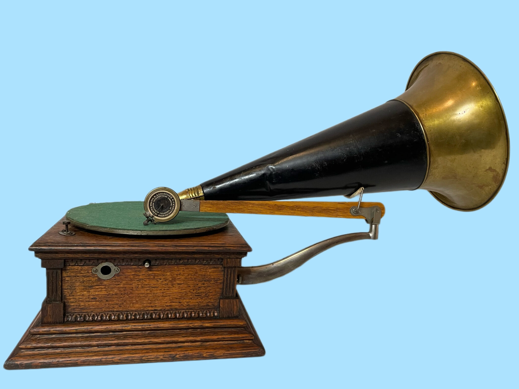 Victor M Phonograph… Scarce all original Pre-Dog Machine – 4-4 Time