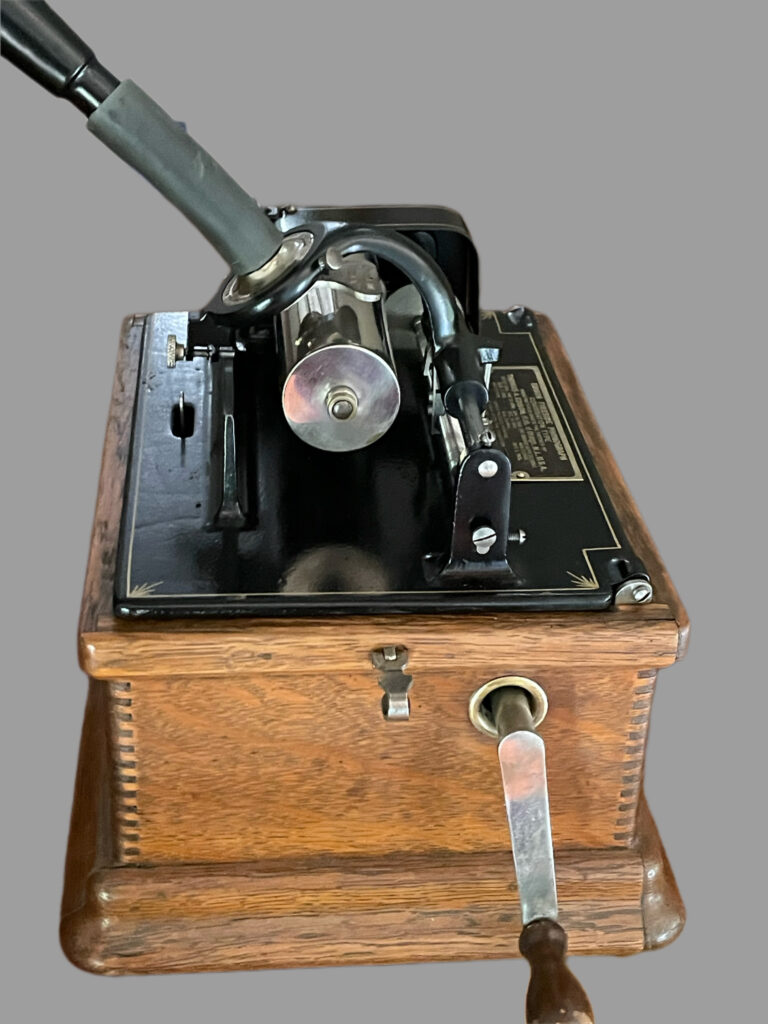 Edison Fireside Combination with Horn with Crane – 4-4 Time