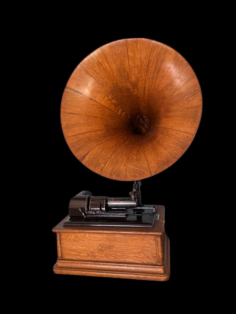 Edison Opera Phonograph RARER Oak Case! – 4-4 Time