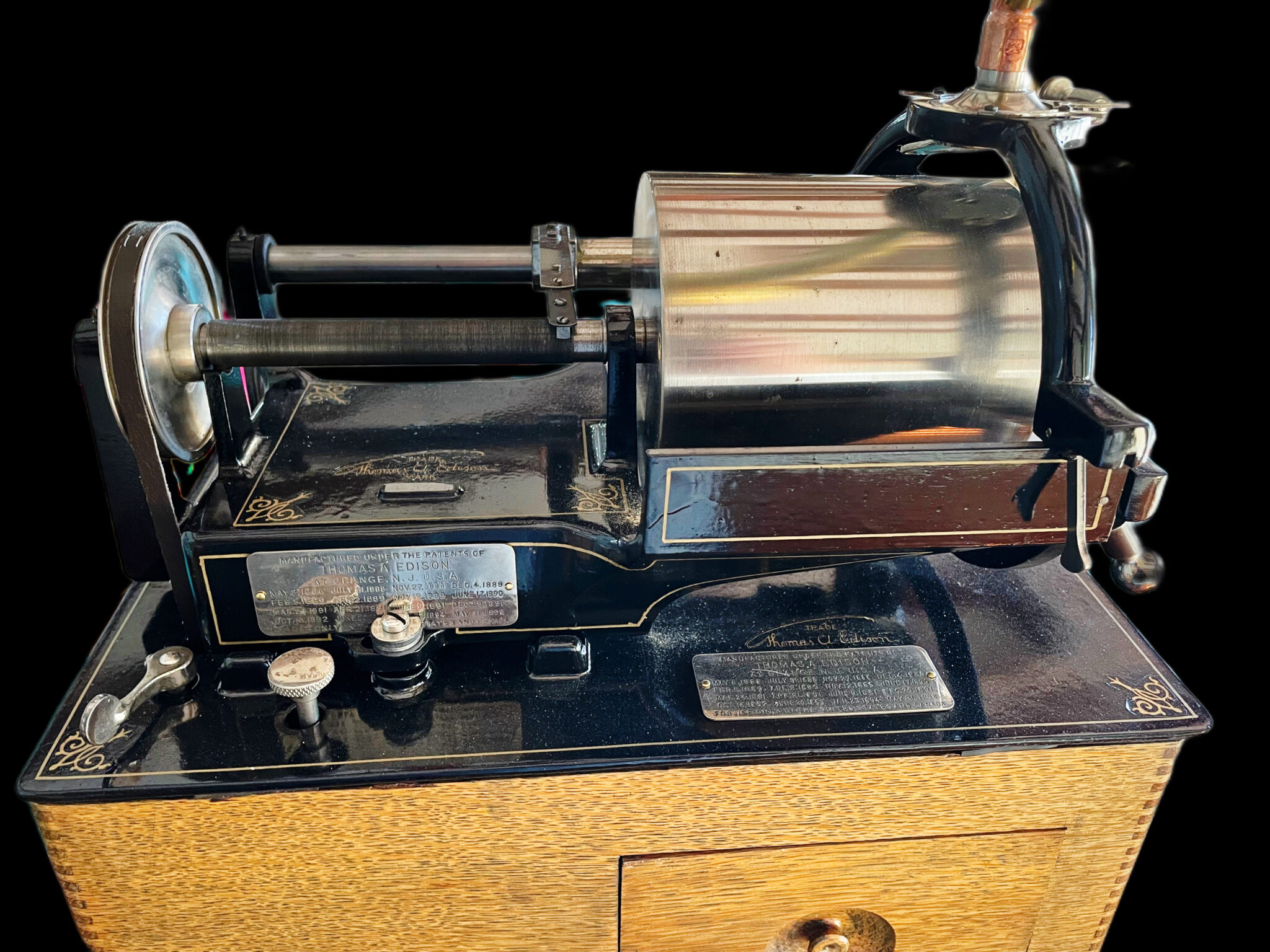 Early Edison Concert Phonograph – 4-4 Time