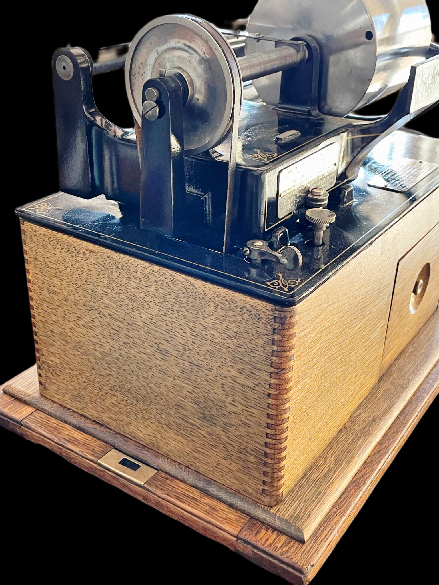 Early Edison Concert Phonograph – 4-4 Time